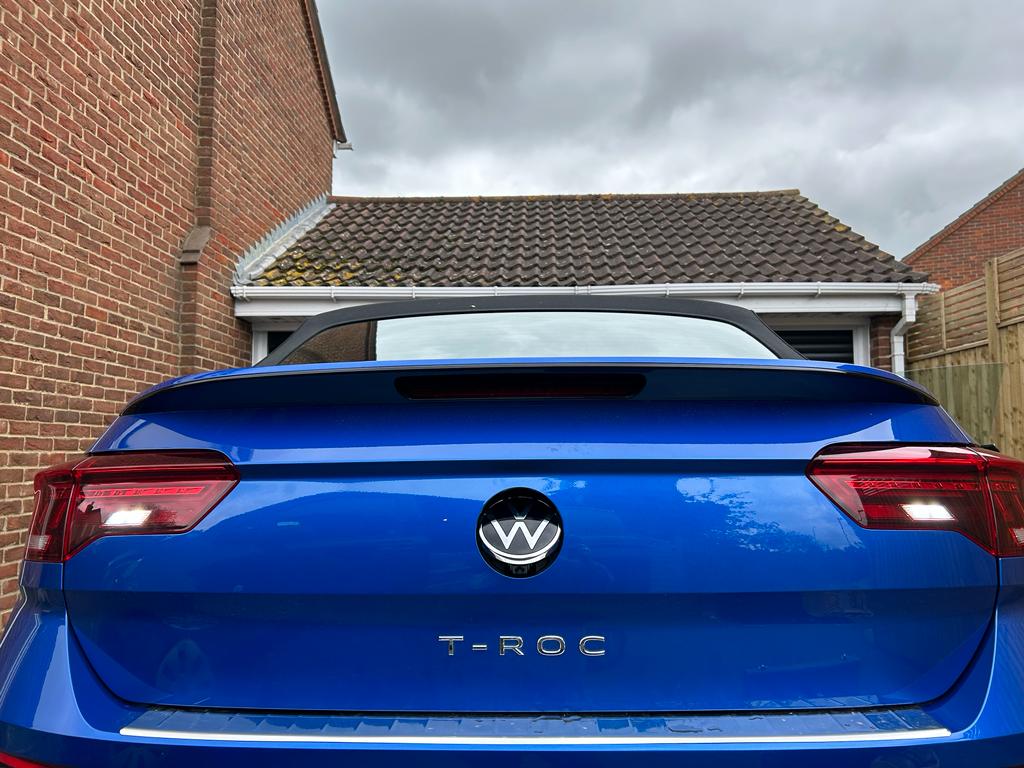 VW T-Roc Cab Reverse Camera Retrofit | Autologics